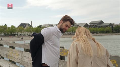 Hunk Strips On Public Pier To Skinny Dip Em Inglês