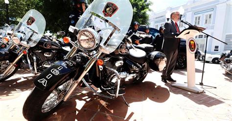 Entregan Ocho Motoras Y Dos Patrullas Para La Policía Municipal De