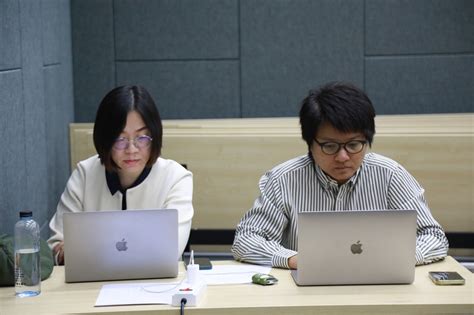 มหาวิทยาลัยร มหาวิทยาลัยราชภัฏเพชรบุรี งานสื่อสารองค์กร