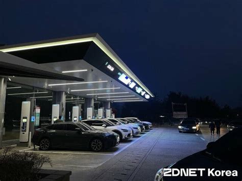 전기차 폭발 우려 고조과충전 못 막는 충전기 10대 중 9대