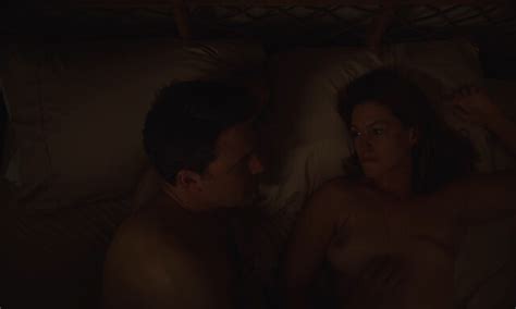 Nude Video Celebs Anne Hathaway Nude The Last Thing He Wanted