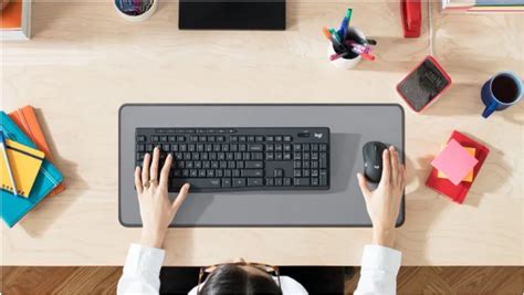 Logitech MK295 Wireless Mouse Keyboard Combo With SilentTouch Technology Full Numpad