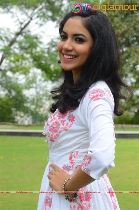 Reethu Varma Actress Photo Image Pics And Stills 462090