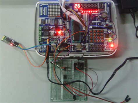 【源代码】基于android和蓝牙的单片机温度採集系统 Lcchuguo 博客园