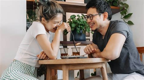 Ways To Tell If A Man Is Emotionally Available In Minutes Or Less