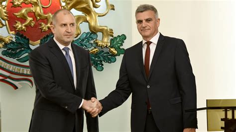 Румен Радев кани Стефан Янев на консултации в понеделник Политика Новини Бг