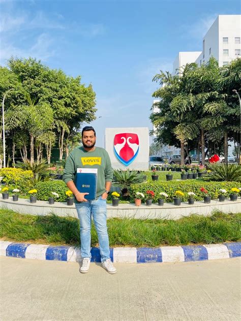 aayush kumar on linkedin convocation2023 mbagraduate
