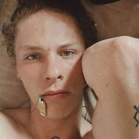 Nehls • Threads Say More