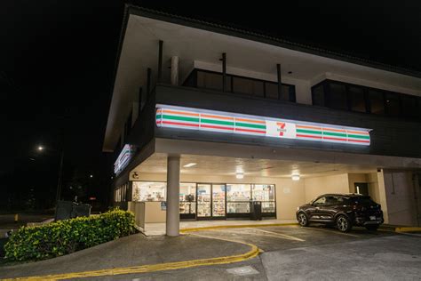 The Nuuanu Ii Store 7 Eleven Hawaii