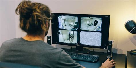 8 Signs Your Smart Security System Has Been Hacked Make Tech Easier