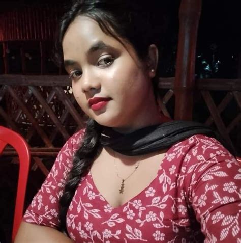 Itz Tohij Khan On Reels