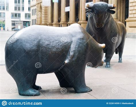 Bull And Bear Frankfurt Monument Statue Editorial Image 116118516
