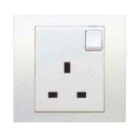 Schneider Vivace A V Gang Switched Socket GELOOF A SINGLE SWITCH SOCKET SIEMENS A