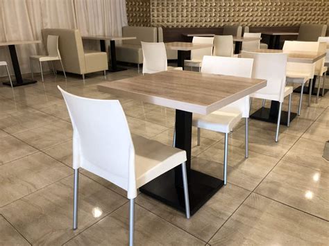 Мебель для кафе баров и ресторанов в Москве Купить мебель для кафе недорого