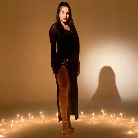 Roxana Hernandez Roxysilvaofficial • Instagram Photos And Videos