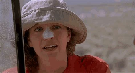 Tremores De Finn Carter Finn Carter Rhonda Lebeck Kevin Bacon