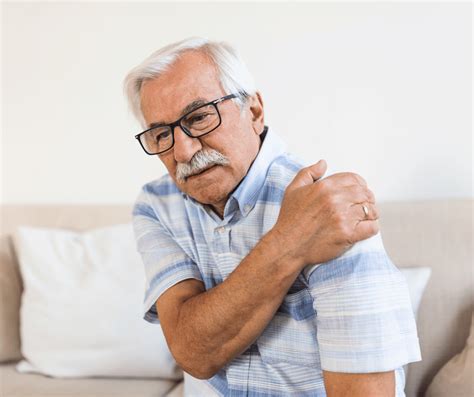 Dislocated Shoulder Symptoms And Treatment PRESNow