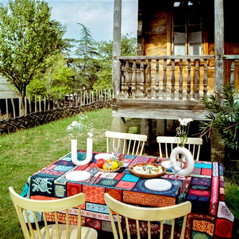 ძველი სუფრა სუფრა ძველი თბილისი Veli Store