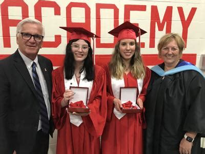 County Grads Celebrate Community