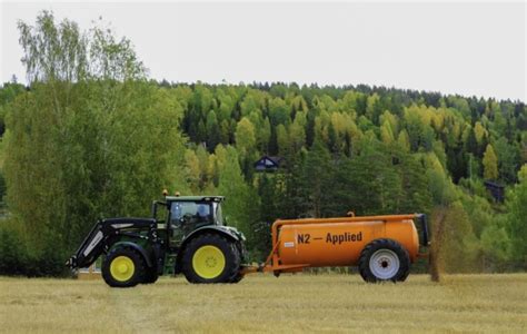 Physics Informed Deep Learning And Field Experiments For Dynamic Reactive Fluids Carbon