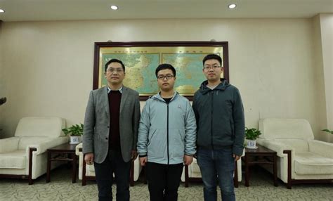 黄石二中严钰坤同学入选丘成桐数学科学领军人才培养计划并保送清华大学 湖北省黄石二中