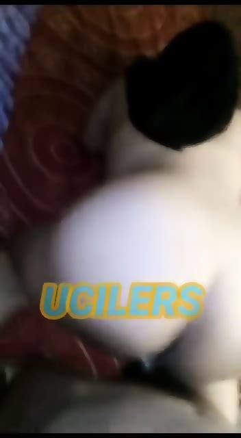 Sepongan Hijaber Hitam Bikin Syahdu