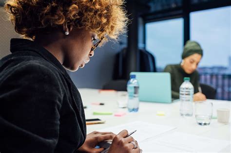 How To Track Changes In A Microsoft PowerPoint Presentation Vegaslide