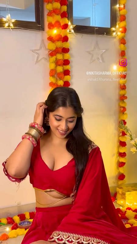 Nikita Sexy Deep Big Navel Hole In Red Deepavali Costume Mp4 Snapshot 00 02 614 Postimages