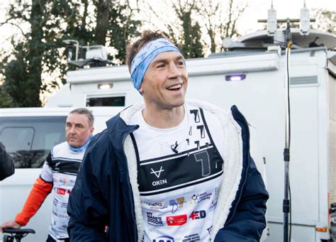 Kevin Sinfield Completes Epic Challenge And Smashes £1 000 000 Mark Serious About Rugby League