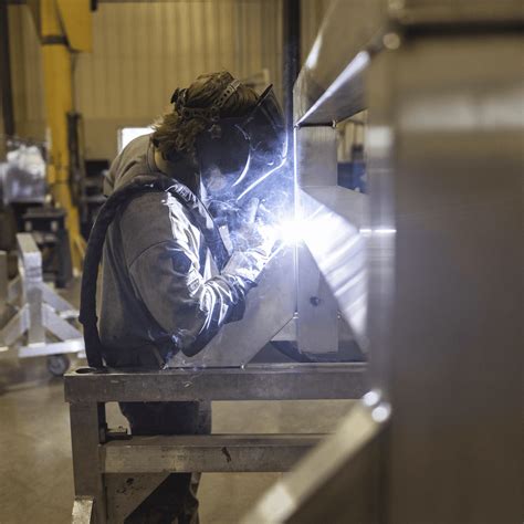 Work Platforms For Electric Bus Roof Access
