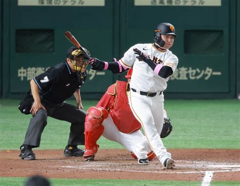 【巨人】丸佳浩が6回代打で登場 右前打で貴重な追加点「根性100％で打ちました」 スポーツ報知