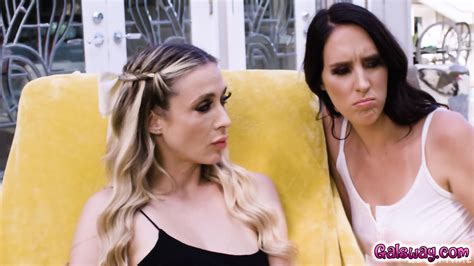 Unquenchable Thirst For Squirt Two Hot Girls Shower Each Other In Squirt Eporner