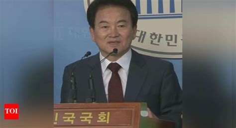 North Korea Holds 2000 Kg Highly Enriched Uranium Could Build Dozens