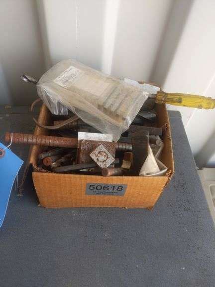 Box Of Misc Tools Dril Bits Ek Auctioneers Llc