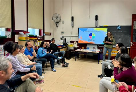 1er Programa De Educación Afectiva Y Sexual Para Alumns Y Familias De