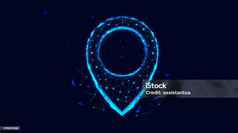 삼각형과 발광 점에서 다각형지도 포인터 또는 Gps 핀 성공적인 탐색 배달 운송 지도 위치 운송 물류의 개념 아름 다운 어두운 푸른 밤 하늘의 배경입니다 다각형 그림 낮은