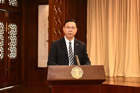 广州数科集团党委书记、董事长黄跃珍：力争2025实现营收、利润增长两位数以上 数字 黄楚旋 市场化