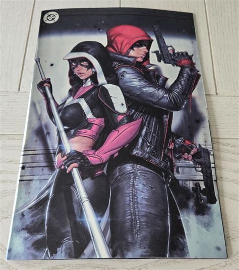 Red Hood 2025 1 Kyuyong Eom Foil Variant Canceledrecalled Dc