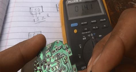 How To Check SMD Or Surface Mount Resistances Value From Their Code And Test On Multimeter