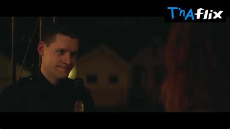 Scottie Thompson Bush Breasts Scene In Crown Vic Porn Videos