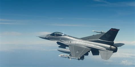 F 16cm Τα πρώτα εκσυγχρονισμένα μαχητικά της Usaf με ραντάρ Aesa είναι γεγονός [pics] Onalert