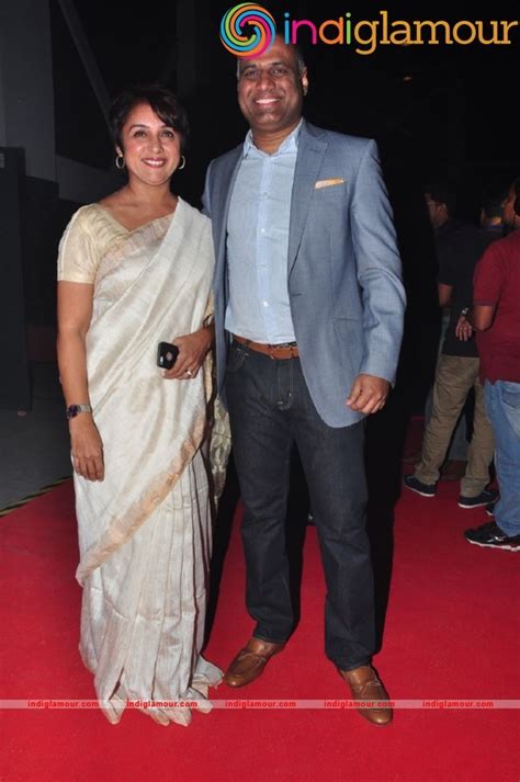 Revathi Actress Photo Image Pics And Stills 413559