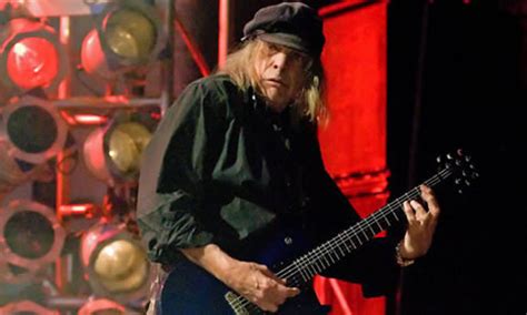 Fallece Würzel Exguitarrista De Motörhead