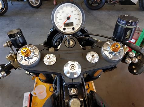 2003 Moto Guzzi 1064cc V11 SPORT NAKED Knumbnutz Shannons Club
