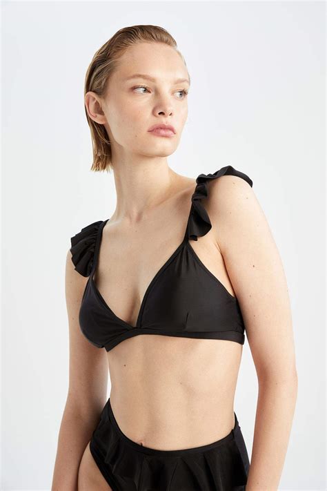 Siyah Kadın Fall In Love Regular Fit Bikini Üstü 2418493 Defacto
