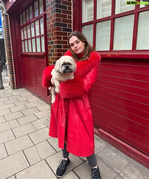 Charli Howard Wiki Biography Age Gallery Spouse And More