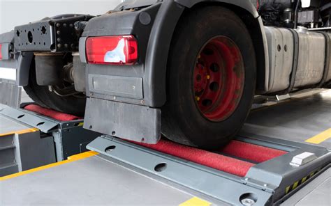 Signs A Semi Truck Needs A Wheel Alignment