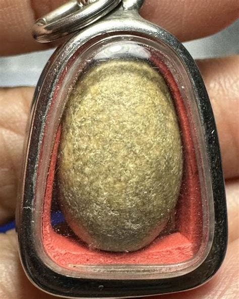 พระผงวัดพลับ Ennxo