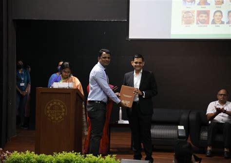 aravindhan bakthavathsalam on linkedin marketing management