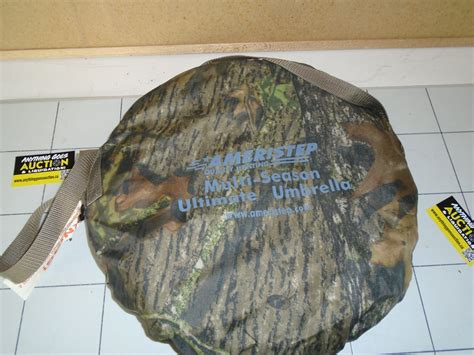 Anything Goes Auction TREE STAND HUNTERS SET